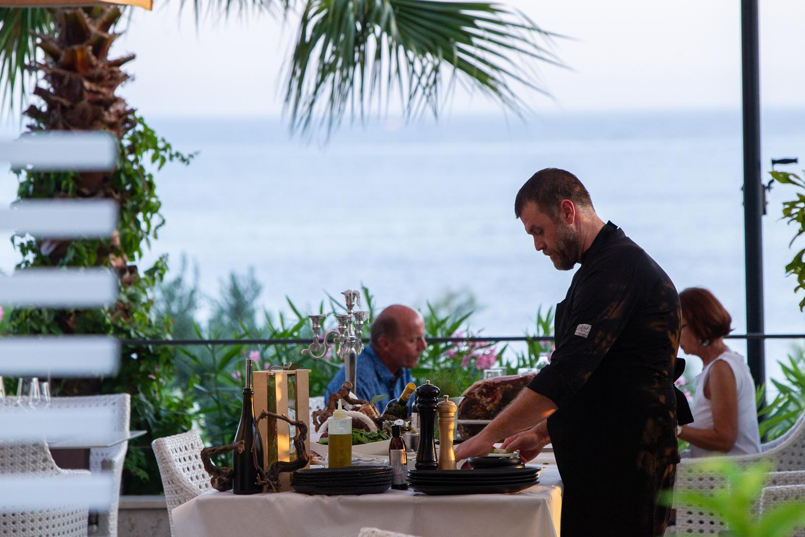 Restaurant - Hotel Life - Luxury hotel